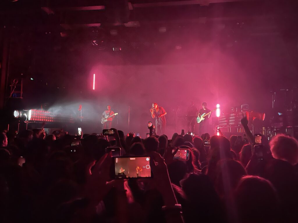 Best Standing Room Concerts in NYC | GA Floor Venues & Tips